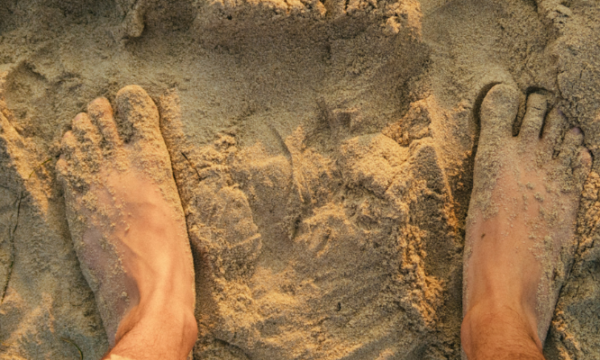 Exercises to Help Your Feet Adjust to Toe Spreaders (Toe Spacers ...